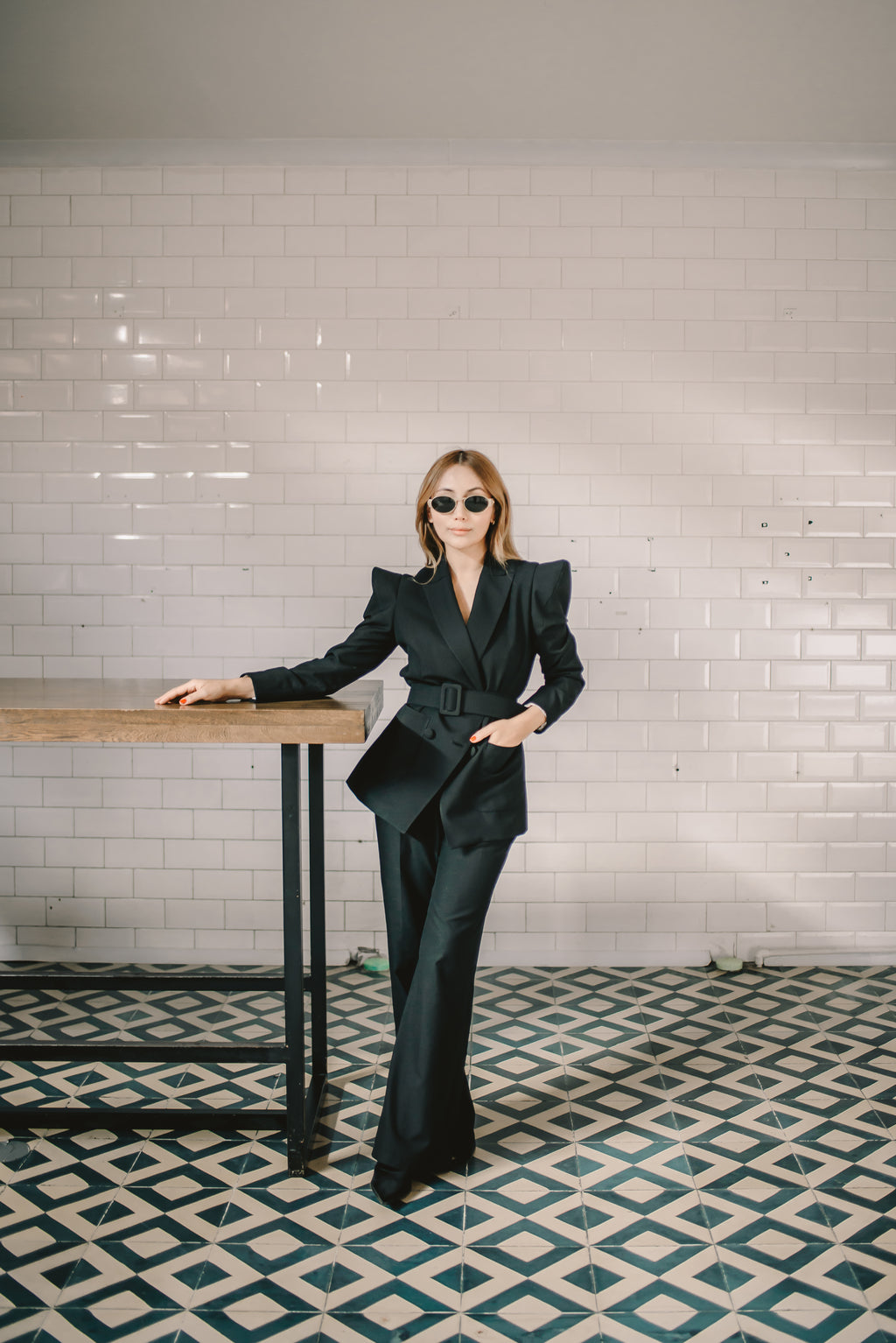 SUIT PICO NEGRO – JC Collection